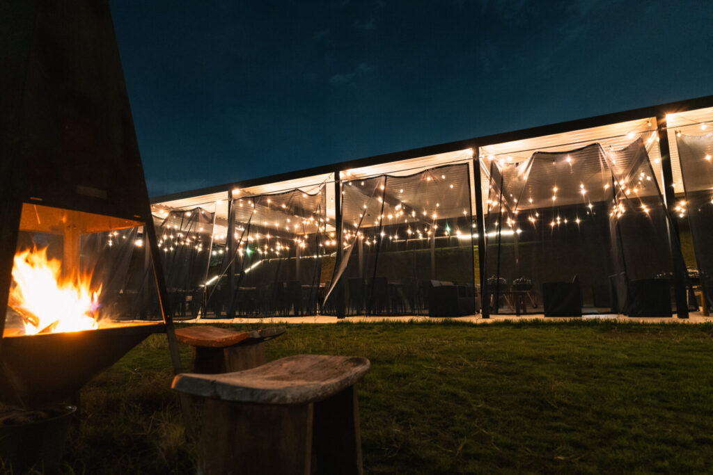 【WDP's News!!2024Nov.】〜BBQ屋さんがプロデュースする牡蠣小屋の新店舗情報と、冬のホリデーシーズンにおすすめな宿泊プランをご紹介〜 - ウッドデザインパーク